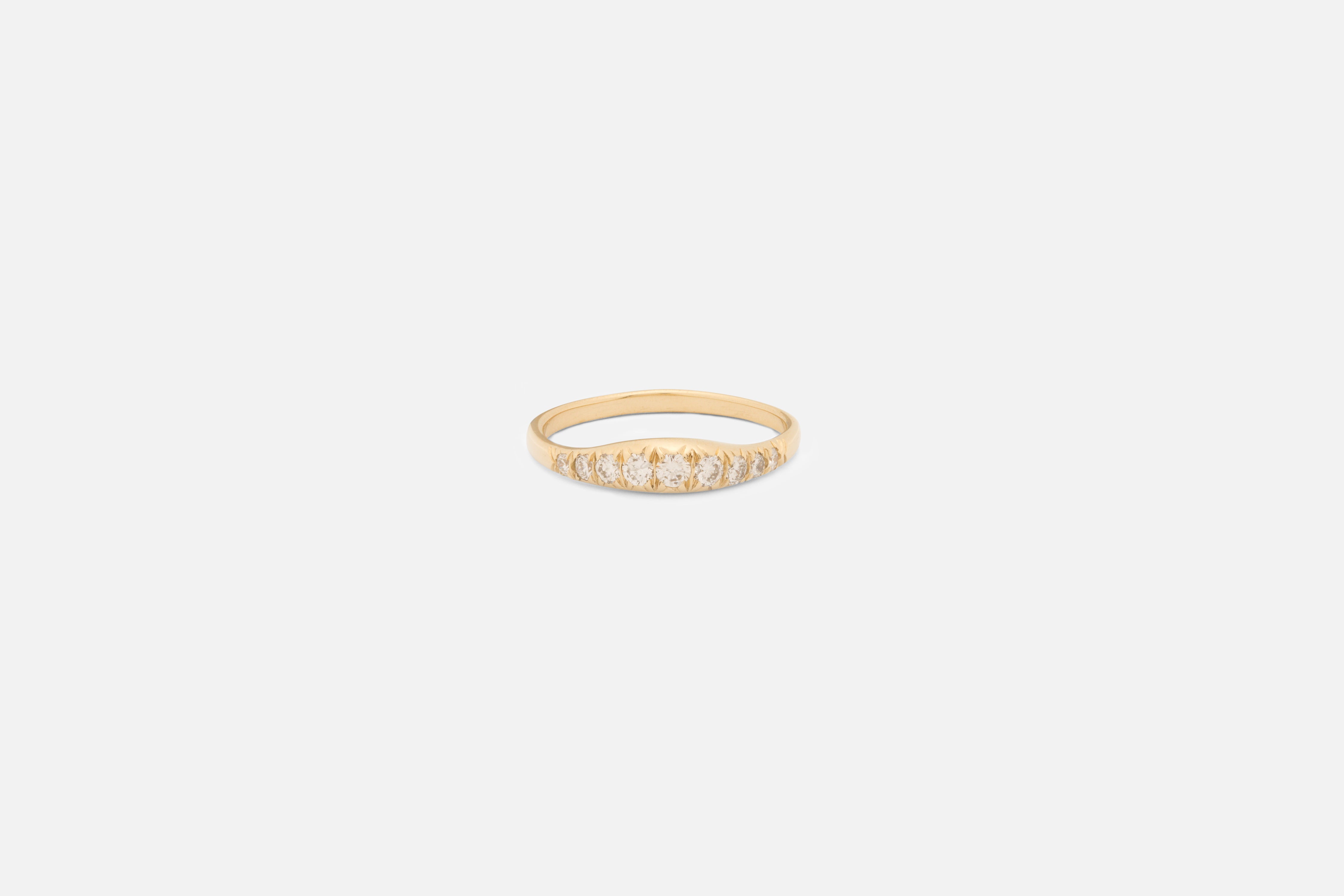 Pavé Peak Ring – Ochre Objects