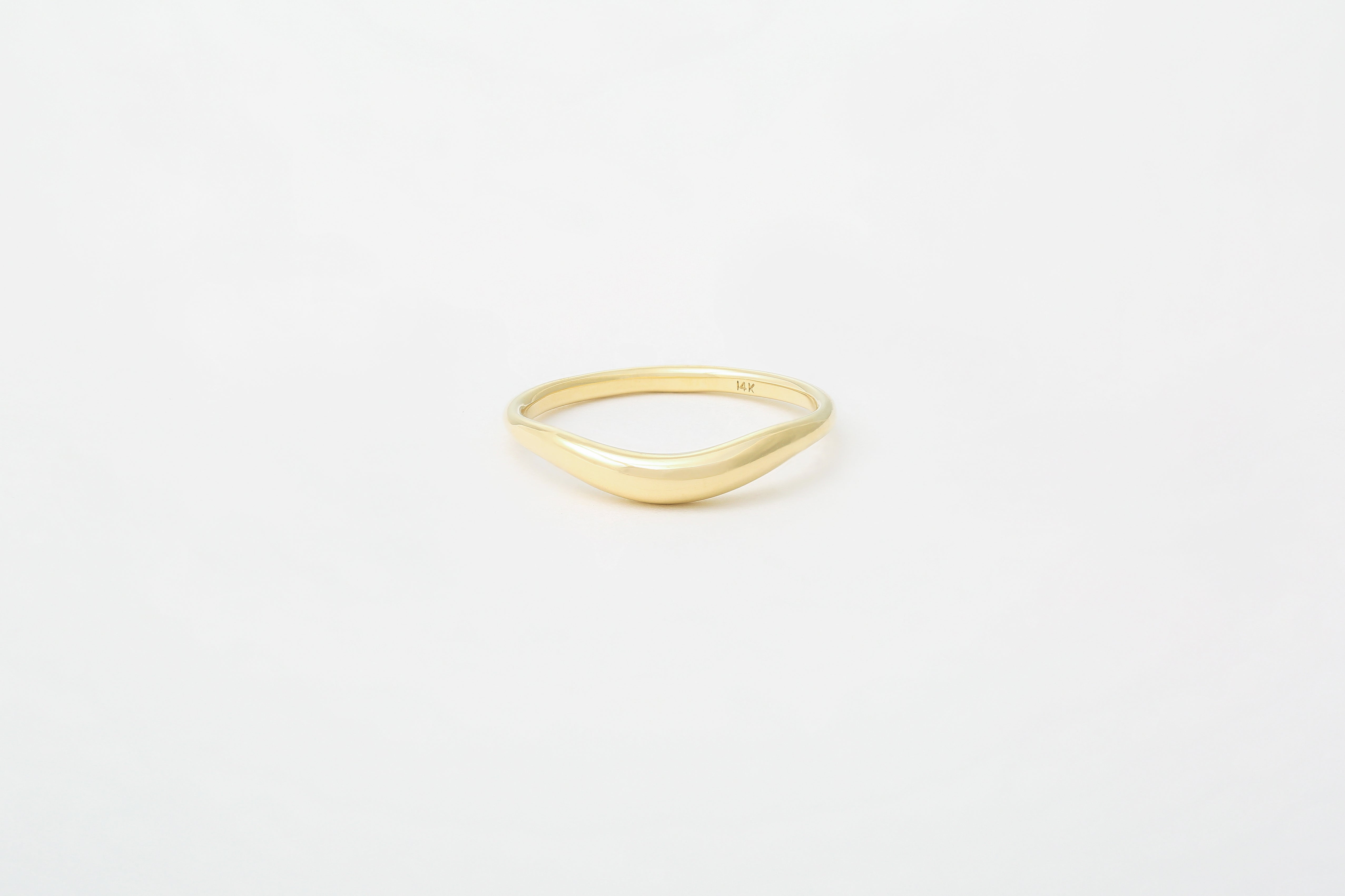 Curve I Ring – Ochre Objects