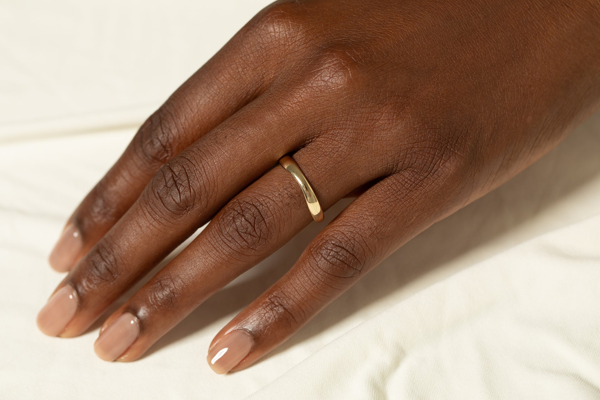 Valley I Ring – Ochre Objects