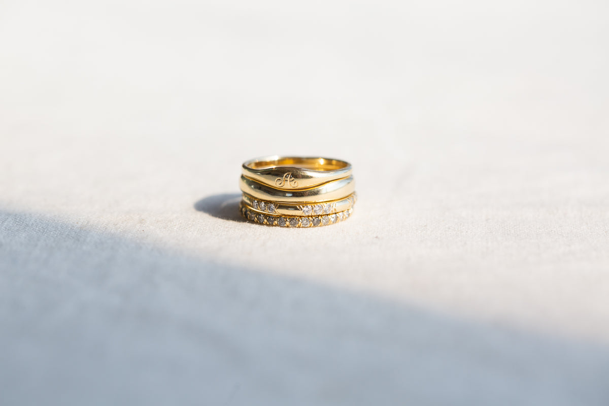 Valley I Ring – Ochre Objects